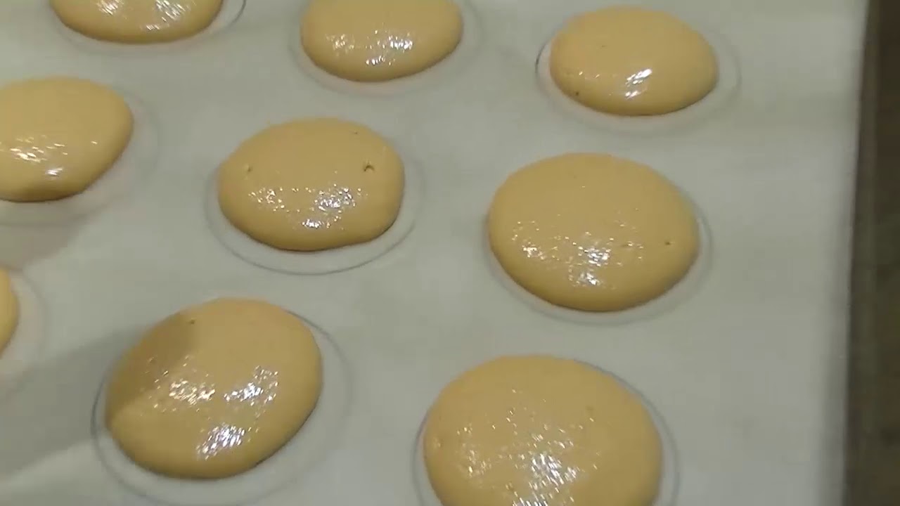 Macarons au sucre cuit - YouTube