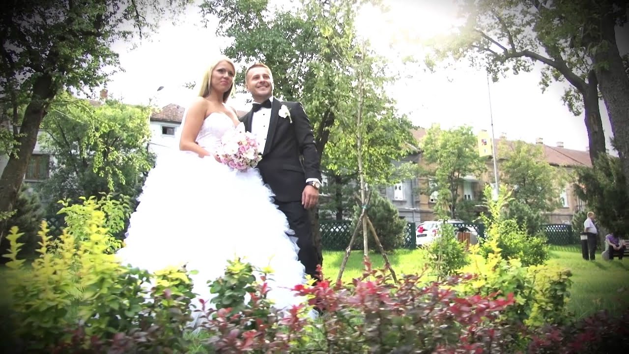 Cosmin & Anca INTRO - YouTube