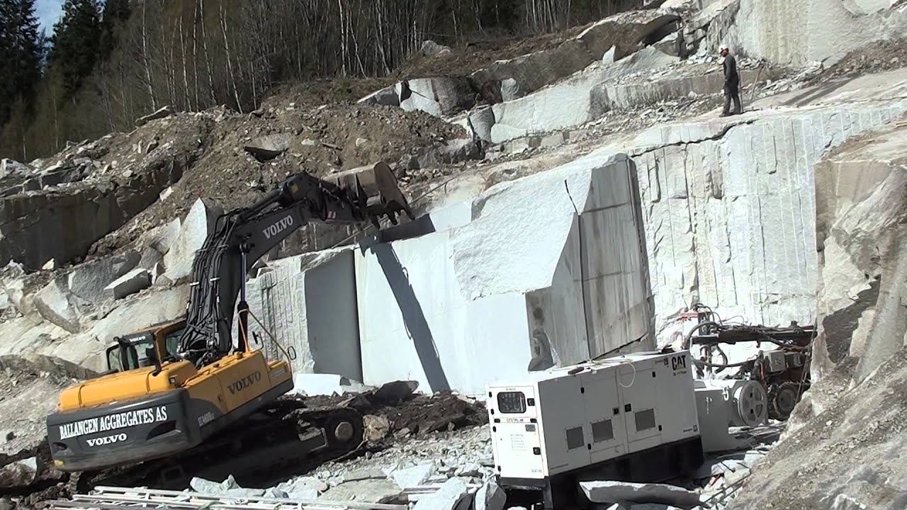 Granitte quarry blasting 14 - may - 2012 - YouTube