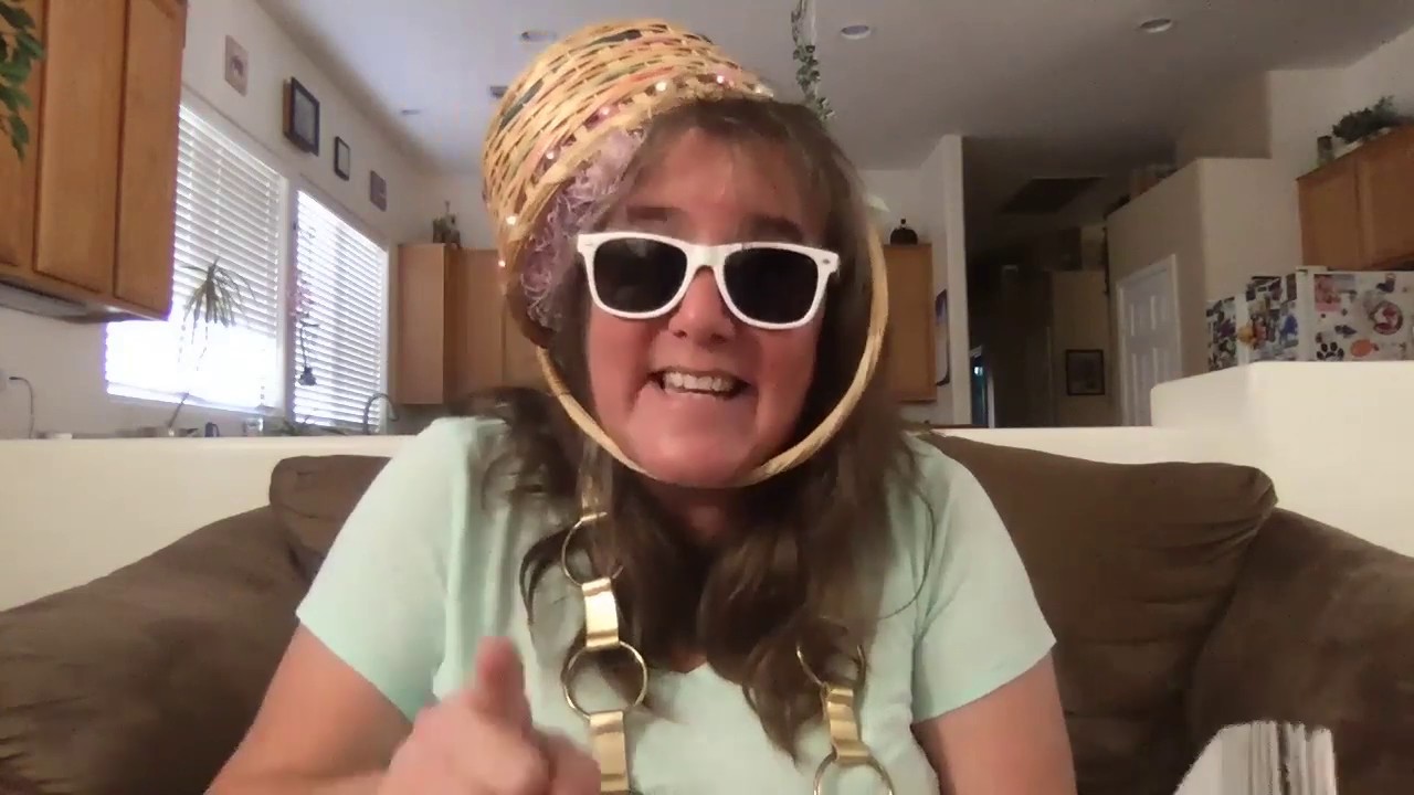 Mrs. Berenter reads Miss Suki is Kooky-Chapters 8 and 9 - YouTube