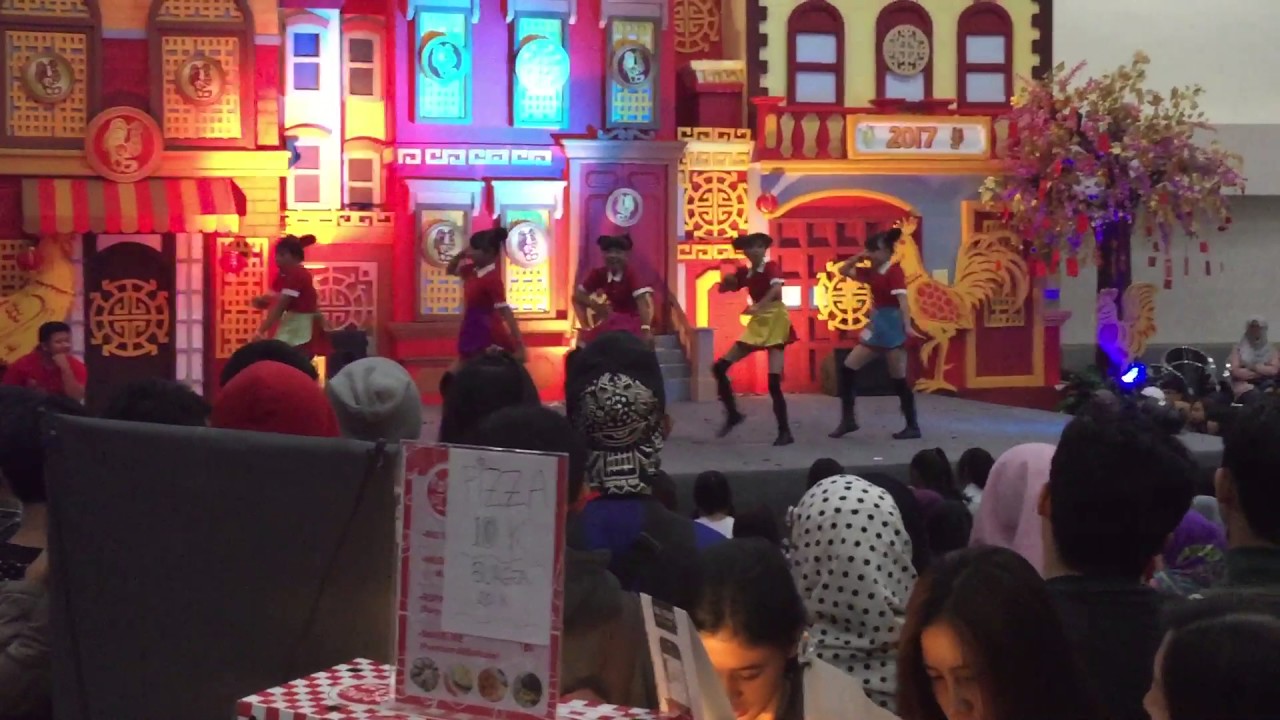 CUPCAKE DANCE CREW COVER RED VELVET AT BEC BANDUNG (SENOR DANCER ...