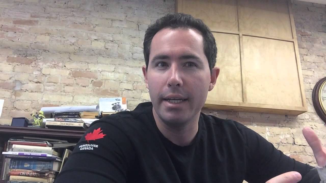 What is an Entrepreneur? Ryan Mcelroy of The Travel Valet tells Startup Dynasty. - YouTube
