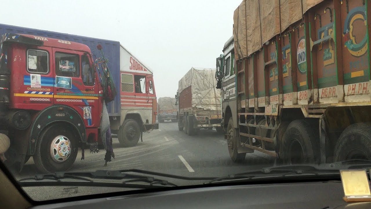Insanely Dangerous Driving Overtaking and Undertaking trucks | Delhi to ...
