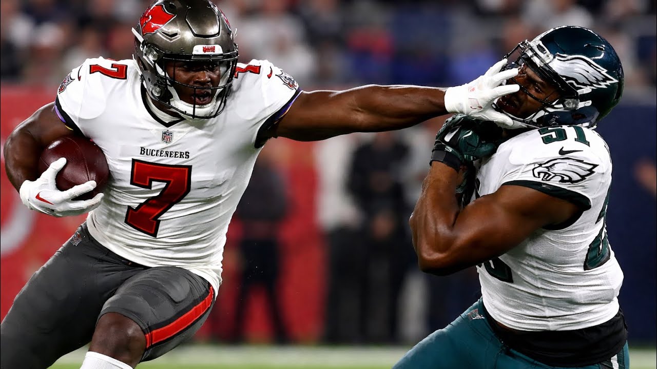 “Who Had the Better Career: Leonard Fournette or Emmanuel Acho?!” - YouTube