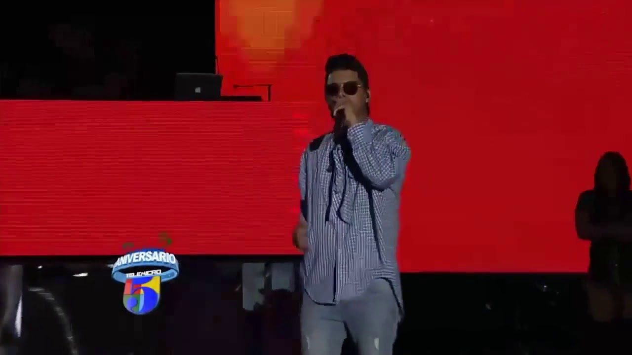 Guatauba Live - Plan B - YouTube