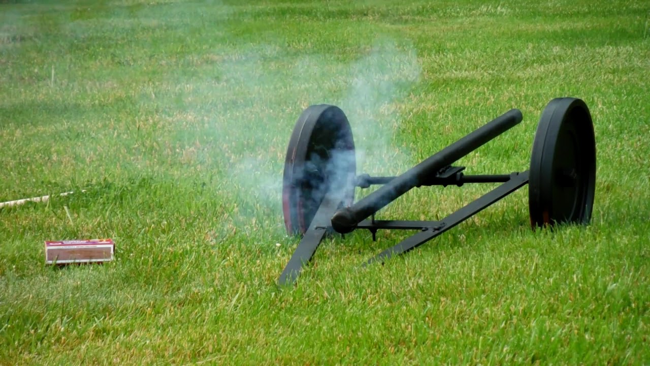 firing my homemade cannon - YouTube