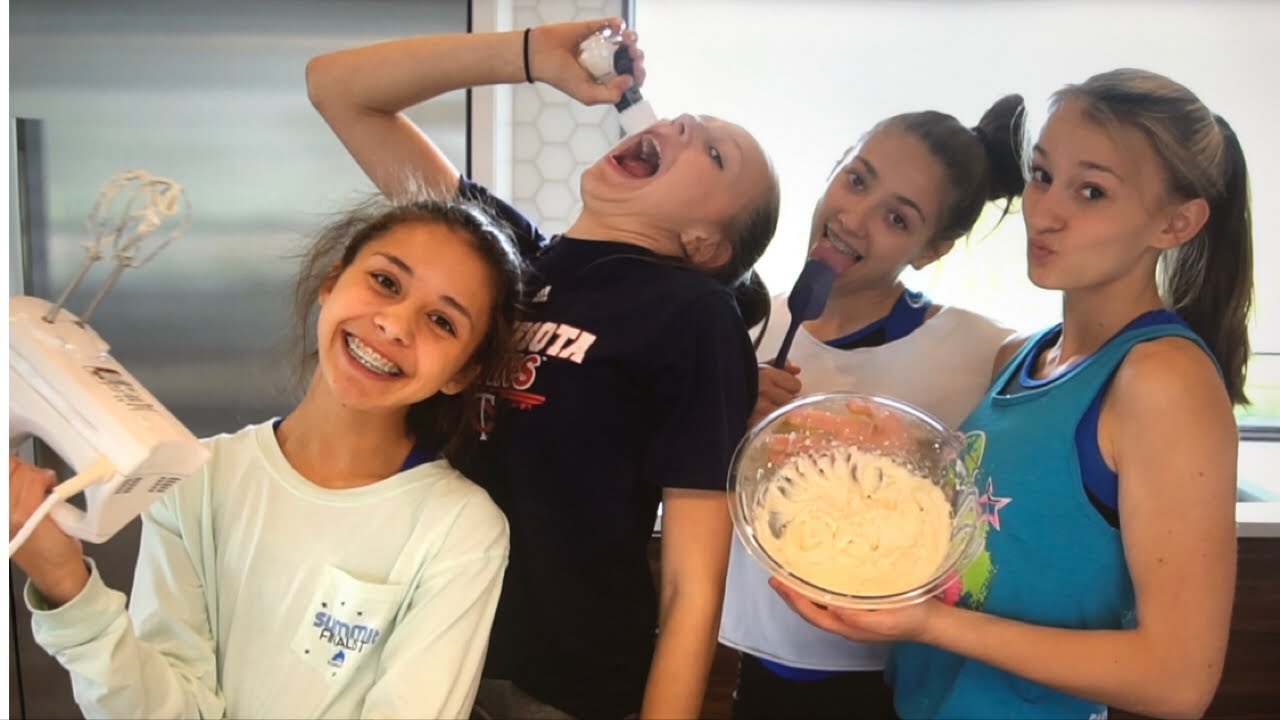 Baking with the BABS! - YouTube