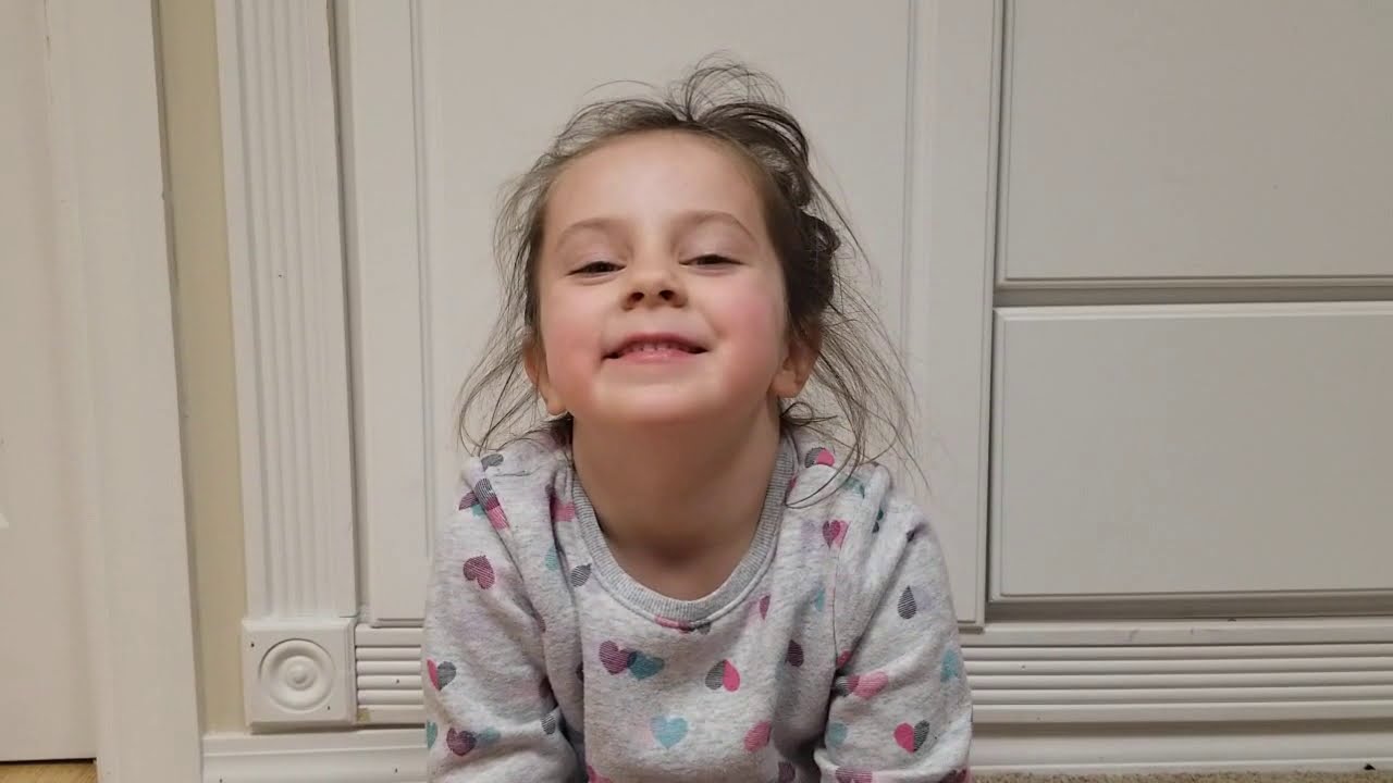 Staring contest CHALLENGE - YouTube