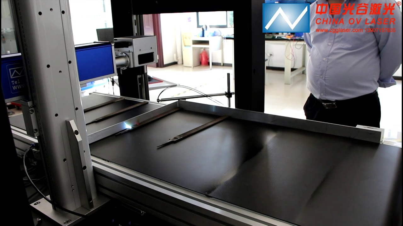 Enclosed Fiber Laser Marker with Conveyor Table - YouTube