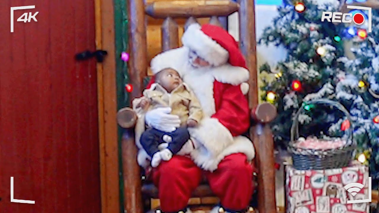 KOAH'S Magical First Encounter with SANTA! - YouTube