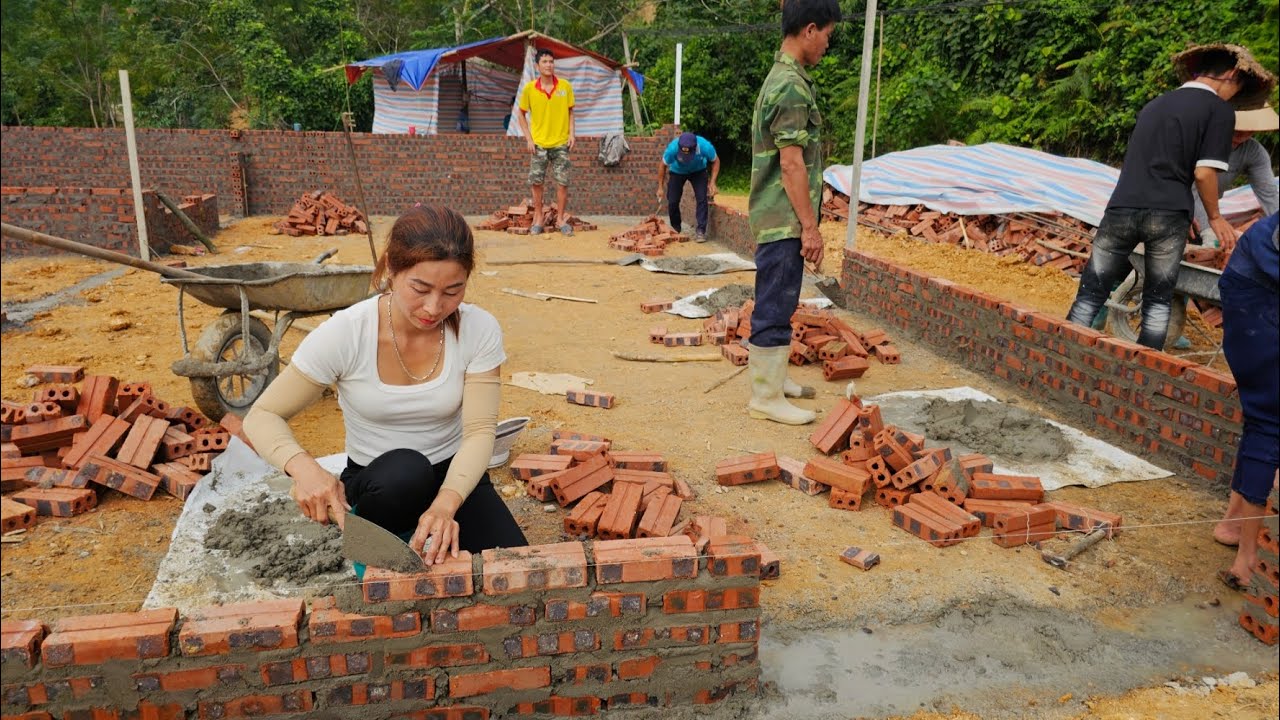 Construction girl and how to build a simple level 4 house with red ...