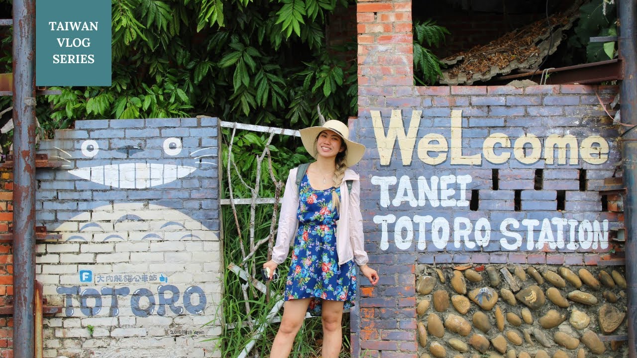 Visiting the cutest Totoro Bus Stop & going through a dragon 🐉 | Taiwan ...