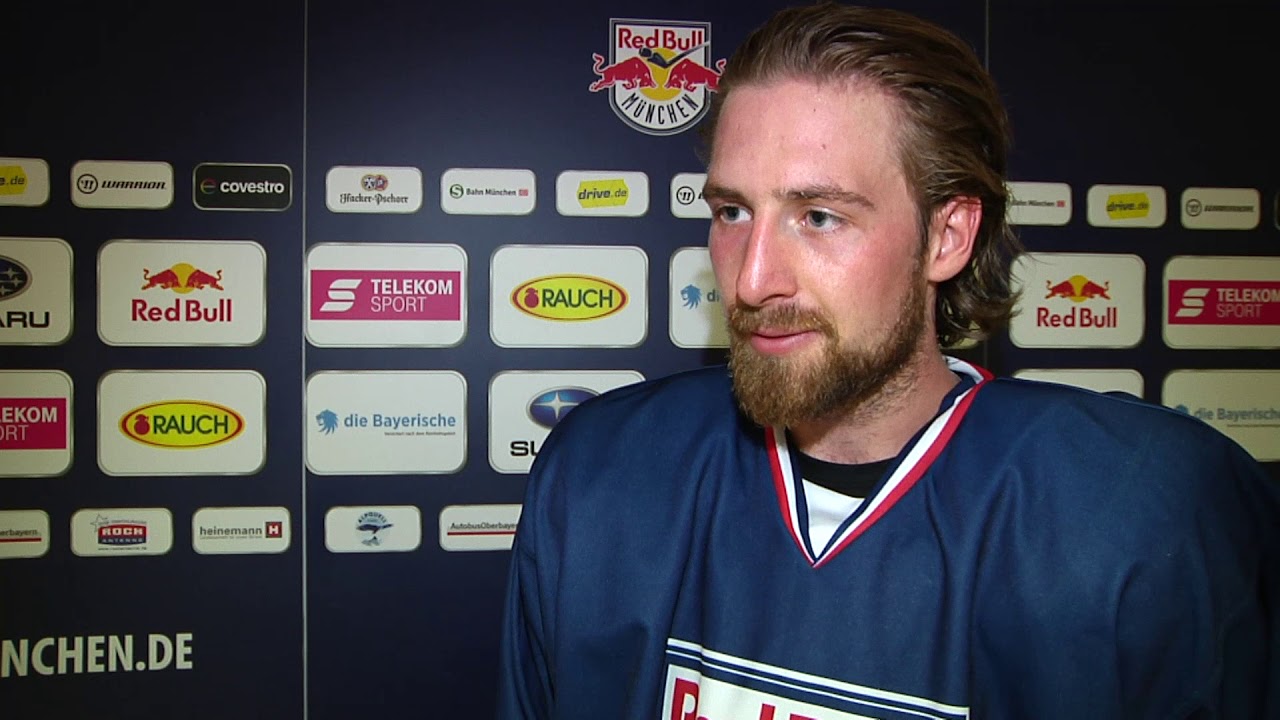 EHC Red Bull München - Maxi Kastner im Interview - YouTube