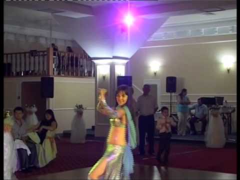 SVETLANA DANS ARAB.avi