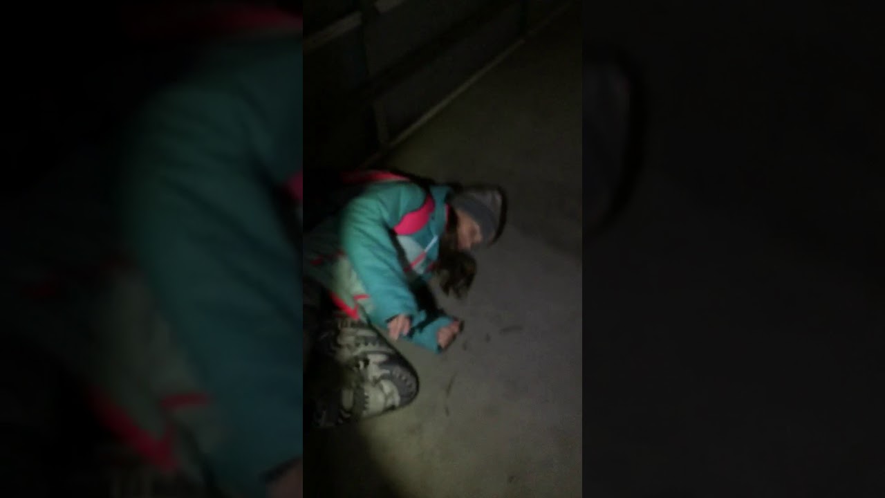 She had to pee - YouTube