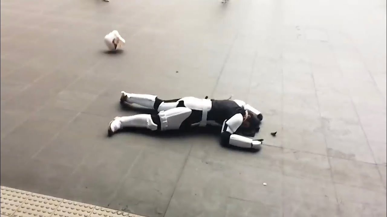 Storm trooper falling down stairs for exactly 1 minute (Read ...