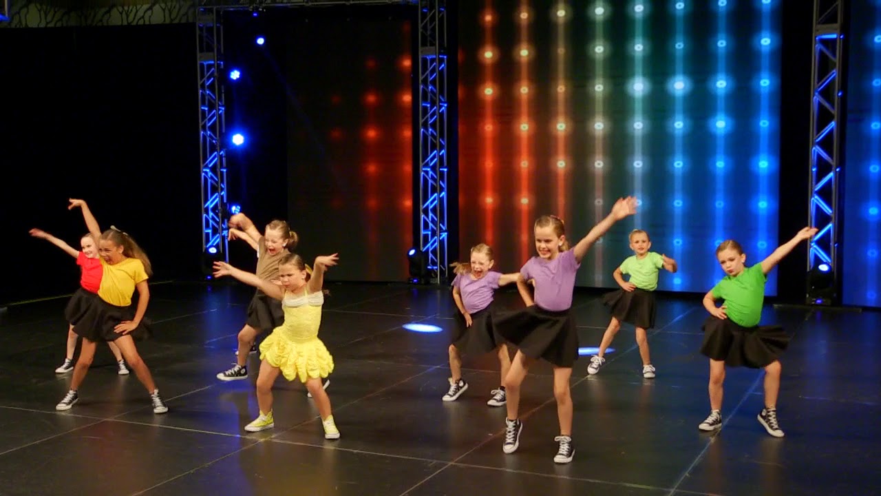 Mini Hip Hop - "Belle & Boujee" - Dance Nation Studio 2018 - YouTube