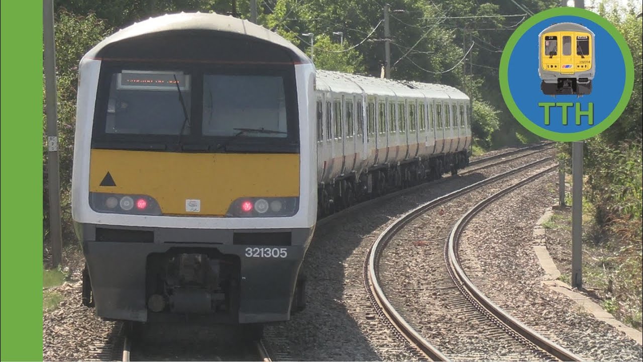 Class 321 departs Hythe - YouTube