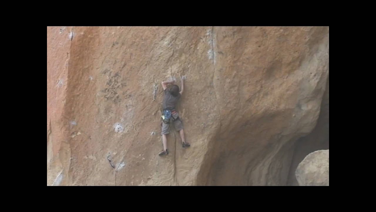 Drew Ruana (10 yrs) redpointing Oxygen 13b at Smith Rocks, Or - YouTube