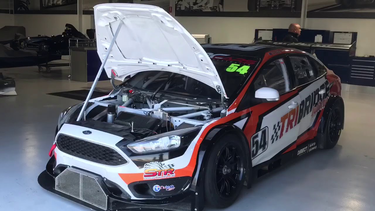 Mader Racing Escort takes out the under 2L title at Barbagallo Raceway ...