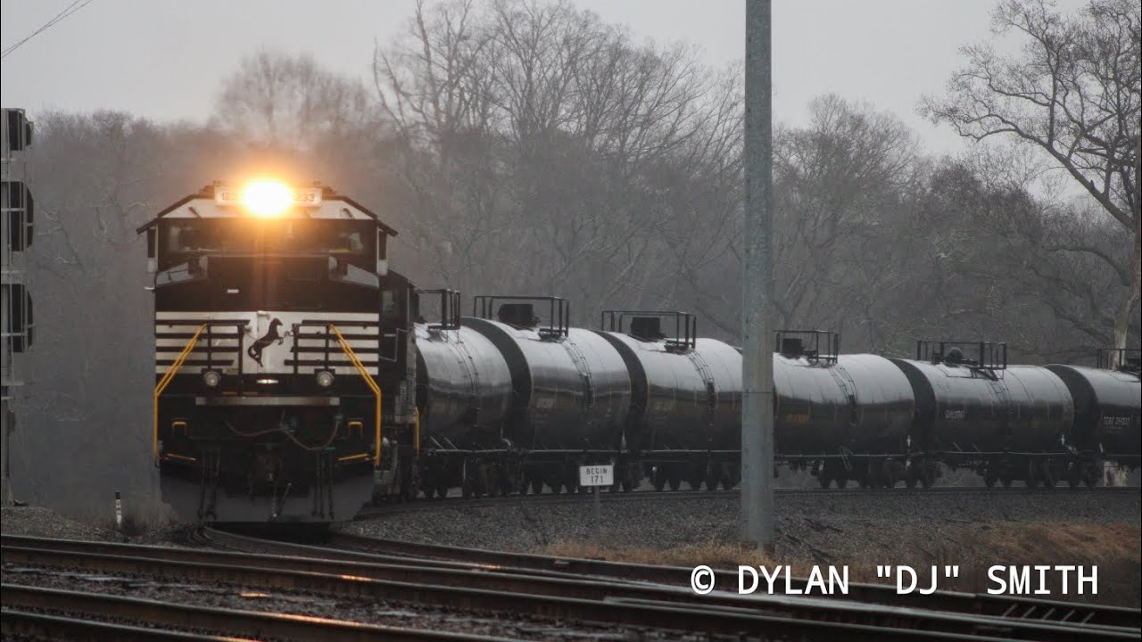 NS P86 [EMD SD70IAC #1233 Leading] - Spartanburg, SC - 12.30.2022 - HD - YouTube