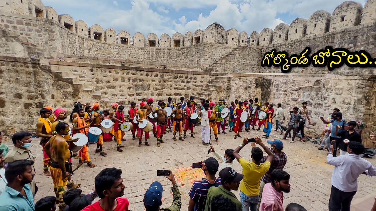 Telangana Bonala Festivals At Golconda Bonalu | Old City Bonalu ...