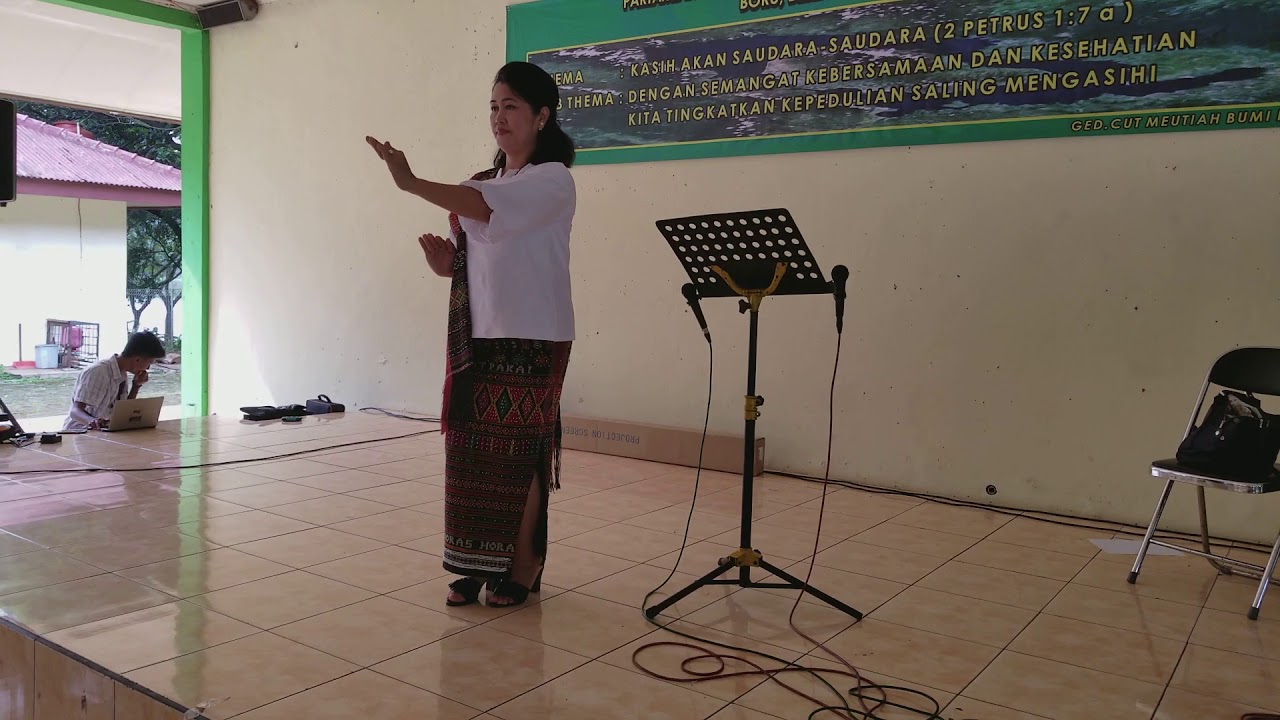 Tutorial Gerakan Dasar Tortor Batak- Tutorial of Batak' Traditional ...