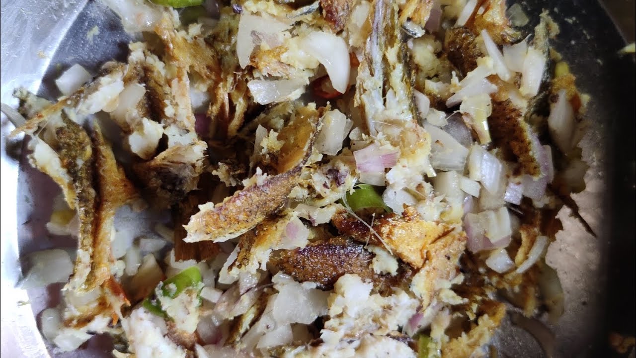 Grandma's recipe I Village food I Mach makha #yummy #youtube - YouTube