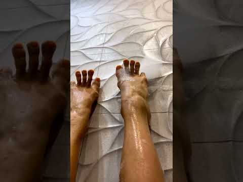 Slow motion spreading and pointing toes.