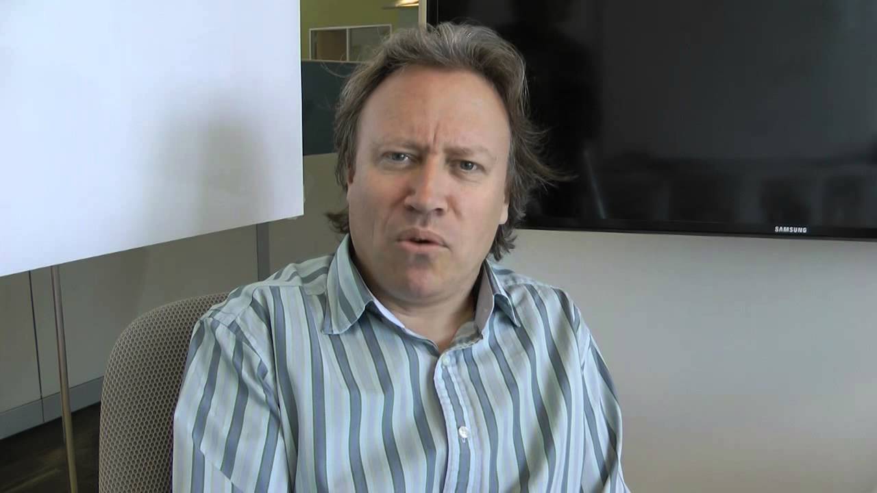 VMware's Paul Strong Says Thank You to VMUG - YouTube