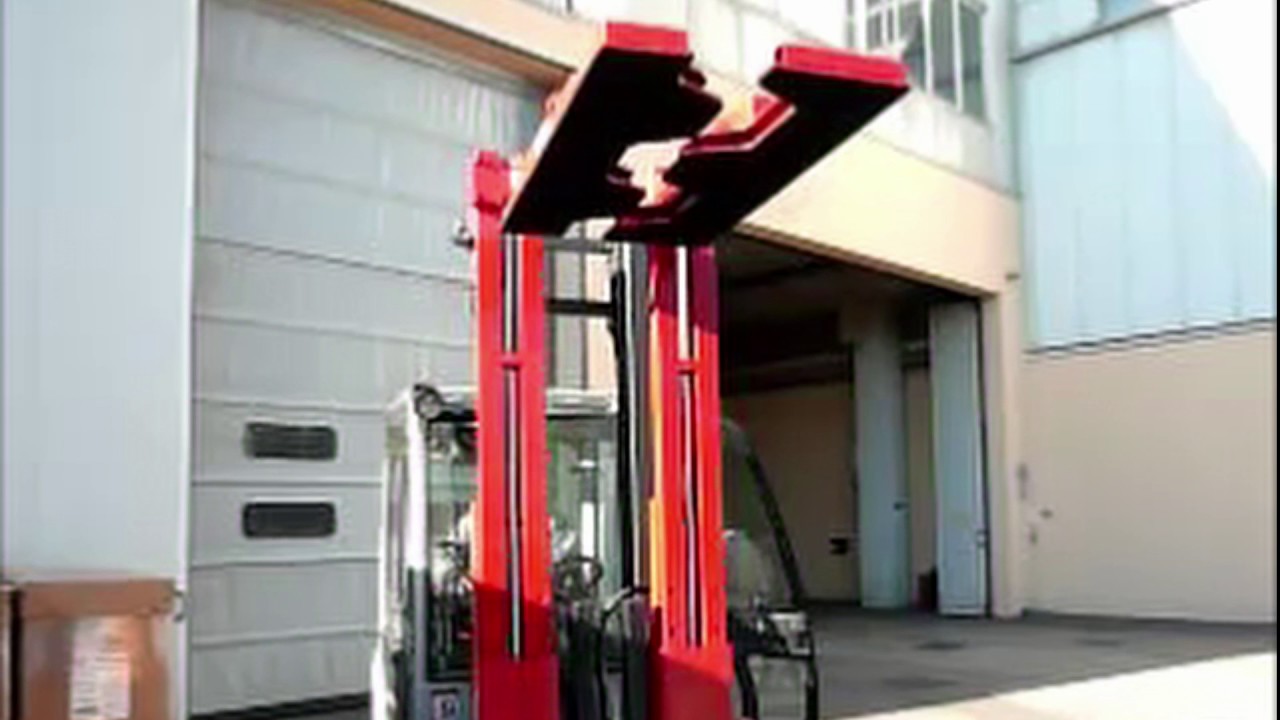 2/1 Pallet Handlers Profile Guided with load stabilizer - 21 PH - YouTube