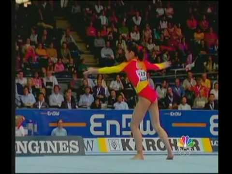 Cheng Fei 2007 World Championships TF Floor (CHN) - YouTube