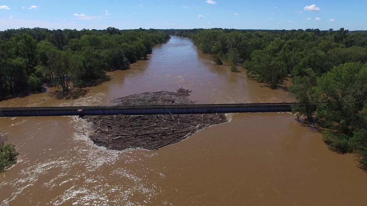 View 5 of Cape Fear River Florence flooding - YouTube