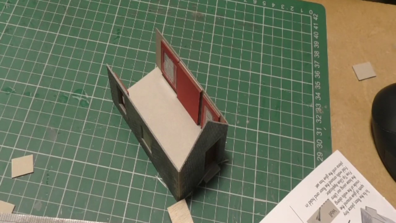 Building my metcalfe models station building - YouTube