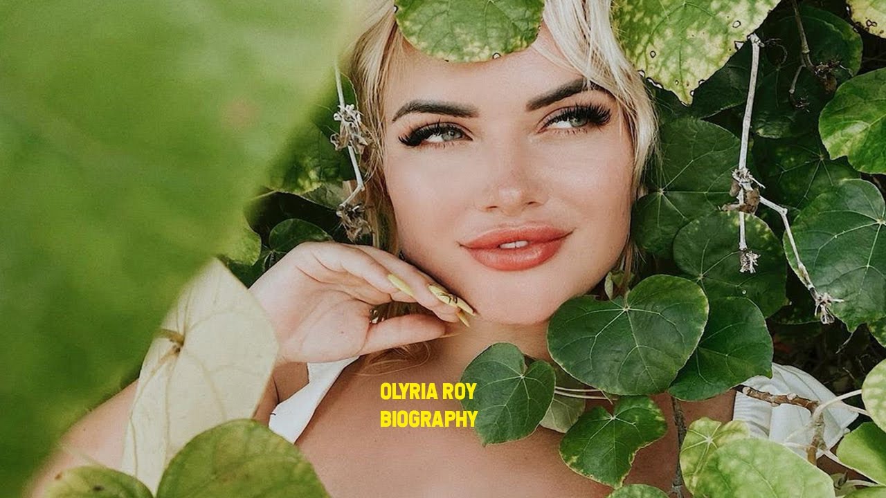 Olyria Roy Biography | Curvy Plus Size Model | Wiki | Age ...