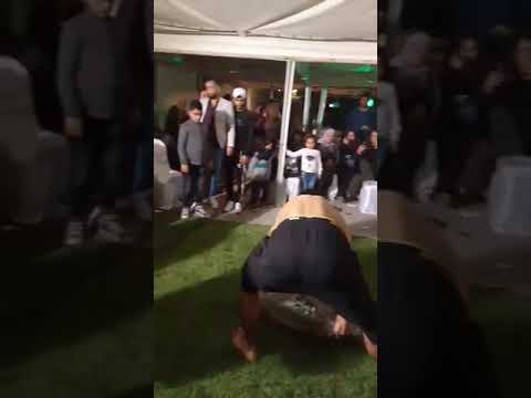 Fakir show - YouTube