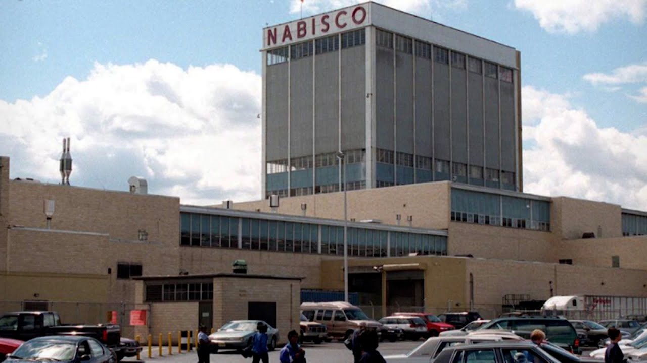 Nabisco plant closes in Fairlawn after 60 years - YouTube