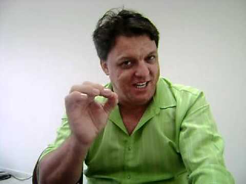 LUIS CARLOS MUNHOZ IMITANDO O sombra do ratinho (luca).AVI - YouTube