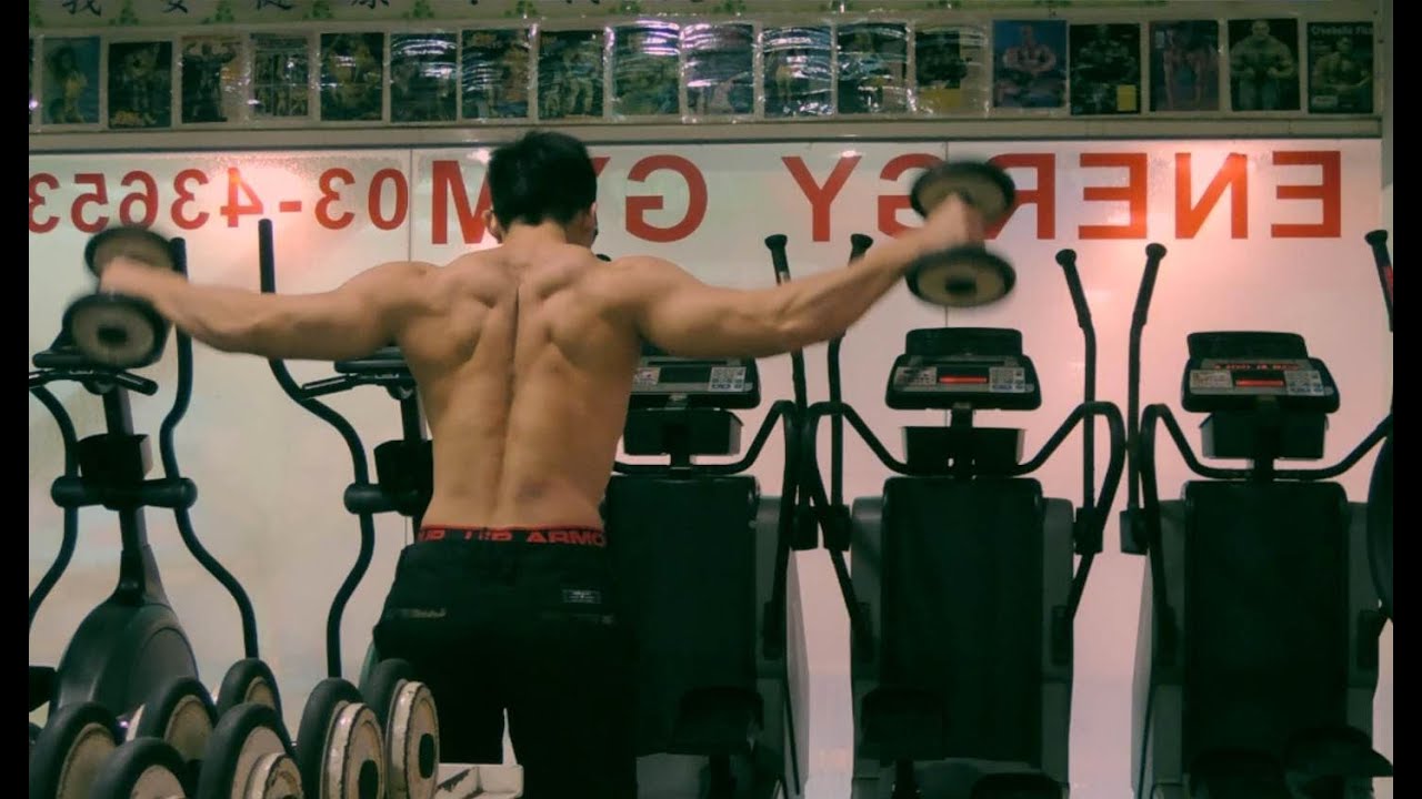 My typical shoulder workout...and being TOTALLY ALPHA - YouTube