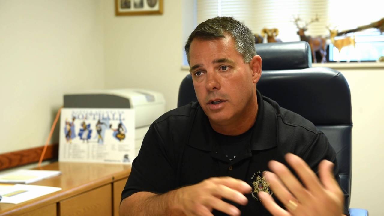 Racial profiling interview with Boone County Sheriff Dwayne Carey - YouTube