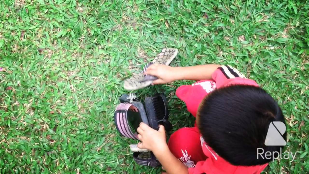 This is baling selipar - YouTube