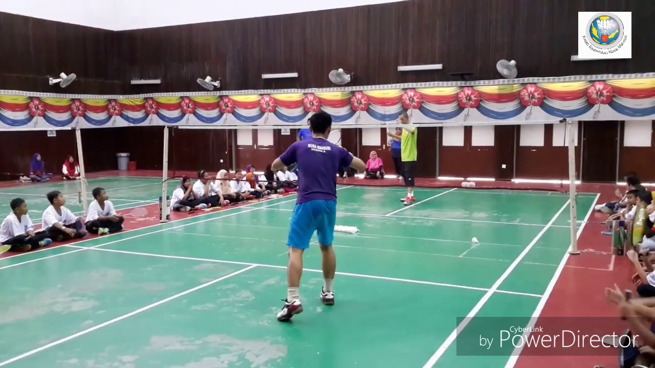 Servis adalah 'ibu' permainan badminton - Misbun Sidek - YouTube