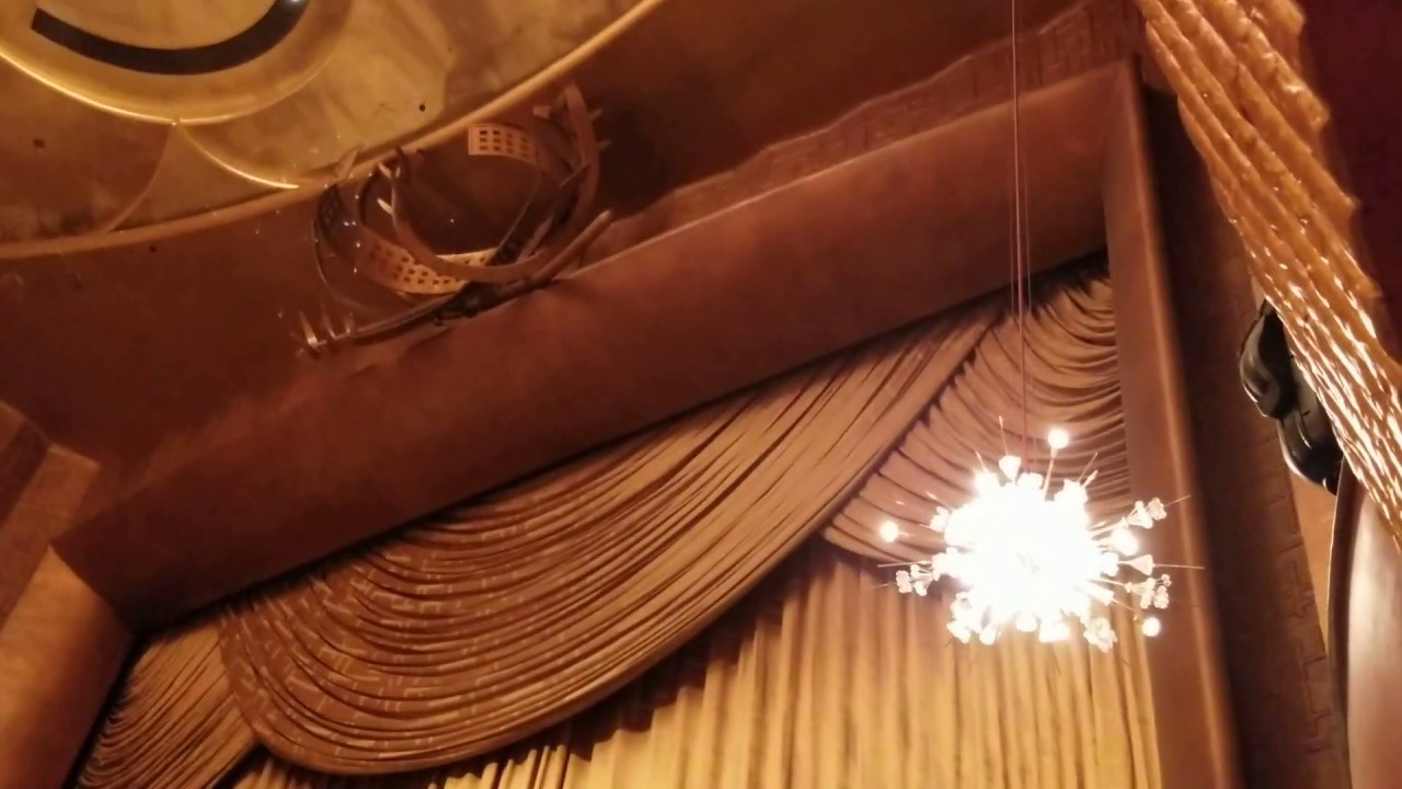NEW YORK CITY TODAY: A walk inside the Metropolitan Opera - YouTube