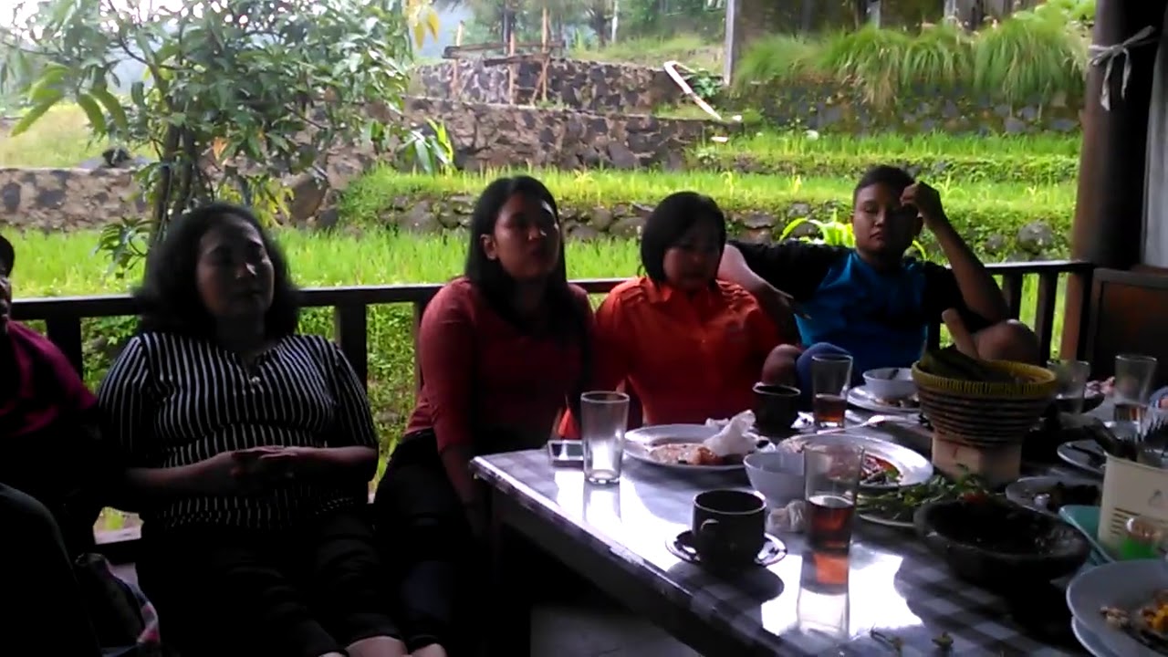 Rumah makan mang yeye - YouTube