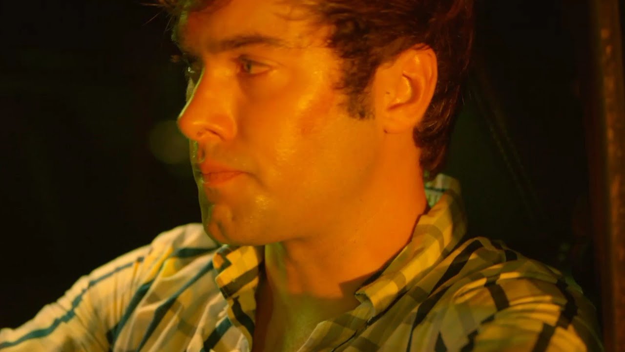 Topper Set House On Fire Scene | Outer Bank Season 3 | - YouTube