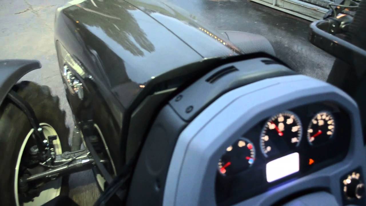 In cabina del Valtra serie T - A come Agricoltura - YouTube