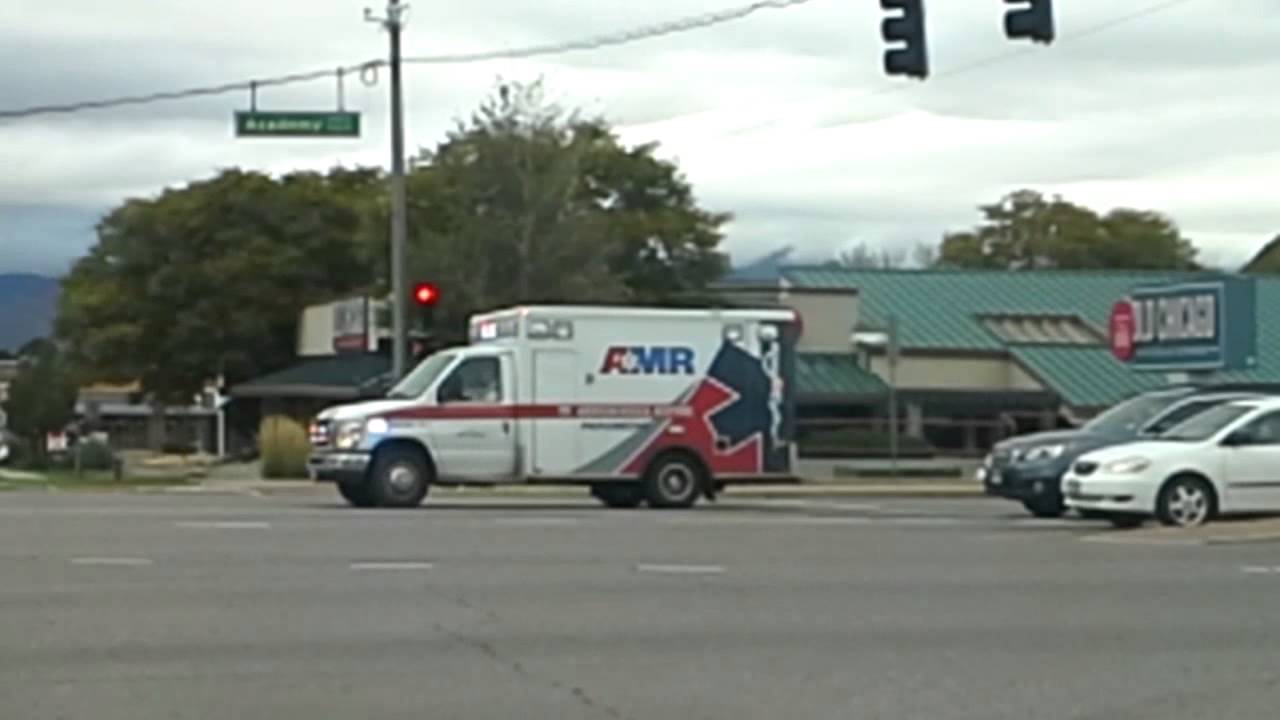 Colorado Springs AMR Medic 73 responding - YouTube