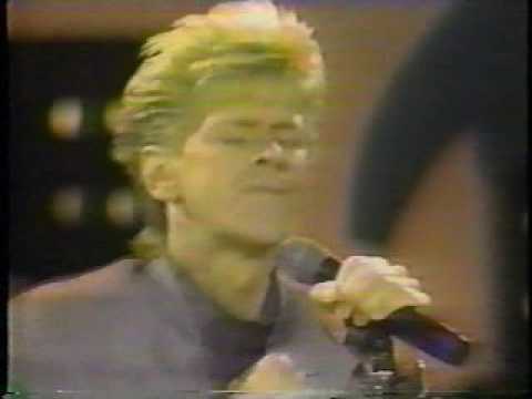 Peter Cetera- Wake Up To Love (1987) - YouTube