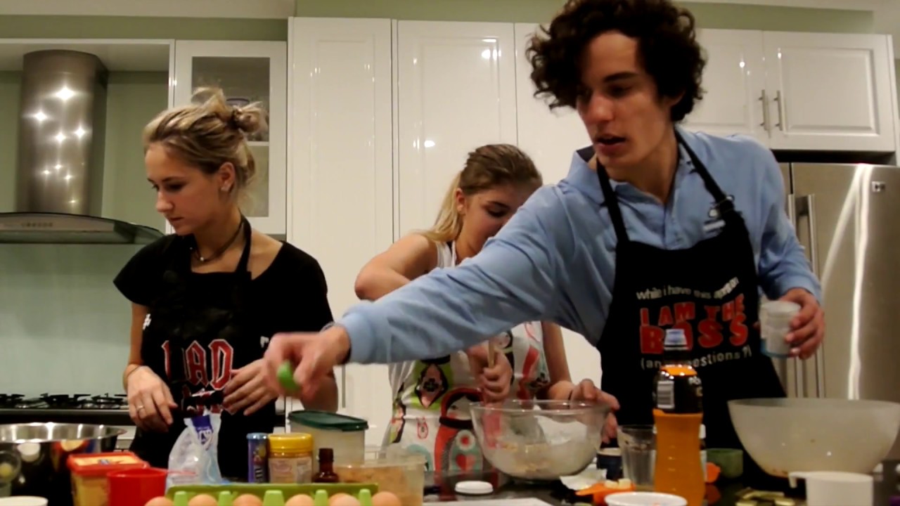 THE GREAT COOKIE COOK OFF - YouTube