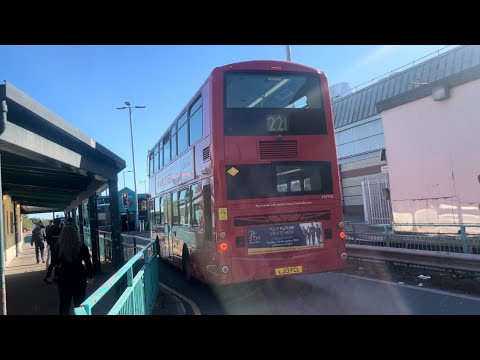 Journey on the 221 | HV110, LJ13 FCL | G2 B5LH | Arriva - YouTube